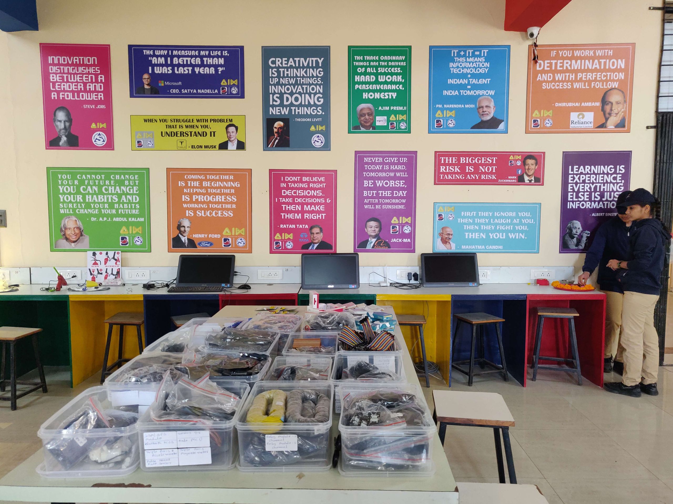 The Tinkering Studio – Bharad Sainik School